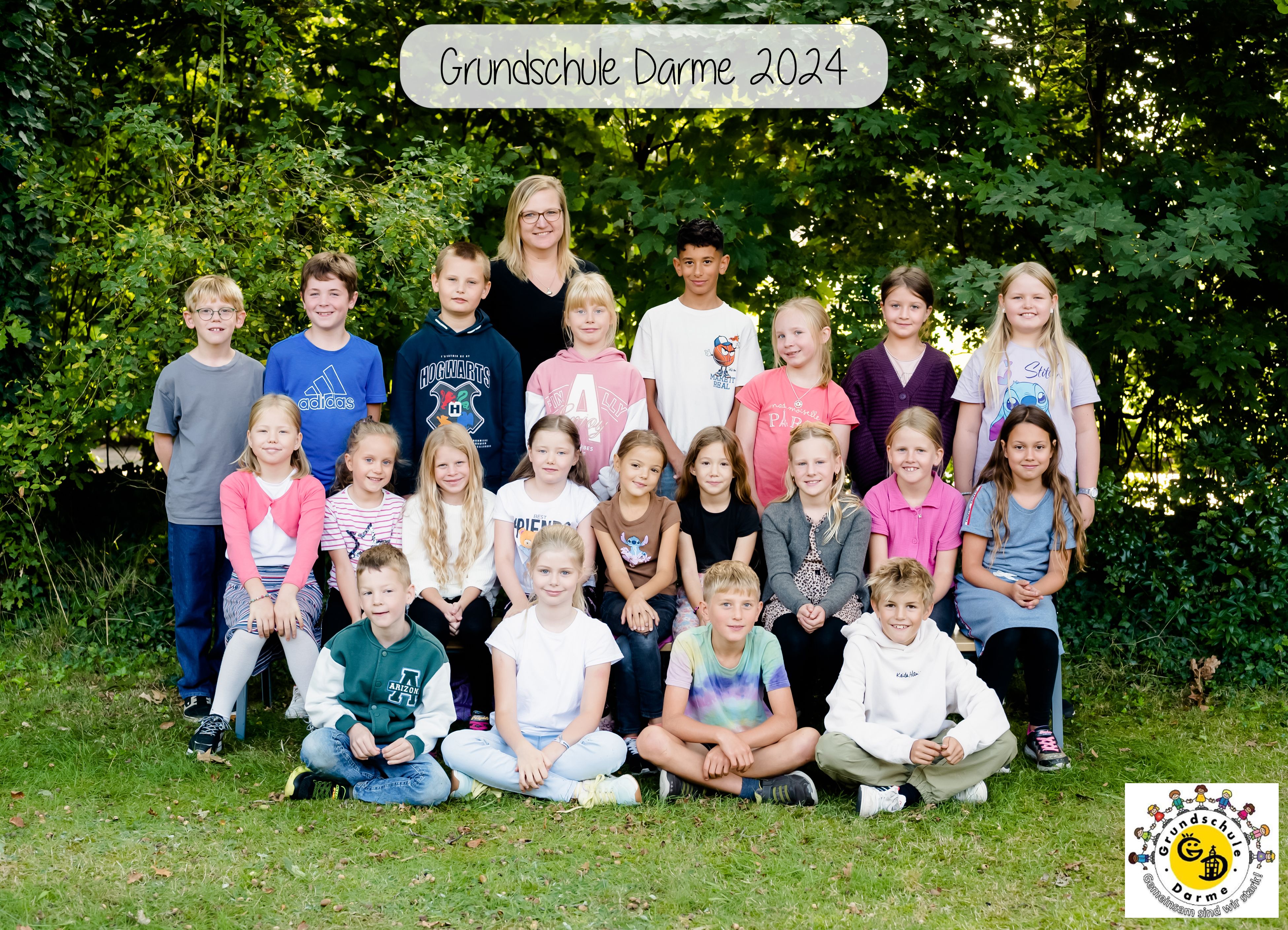 - Klassenfotos